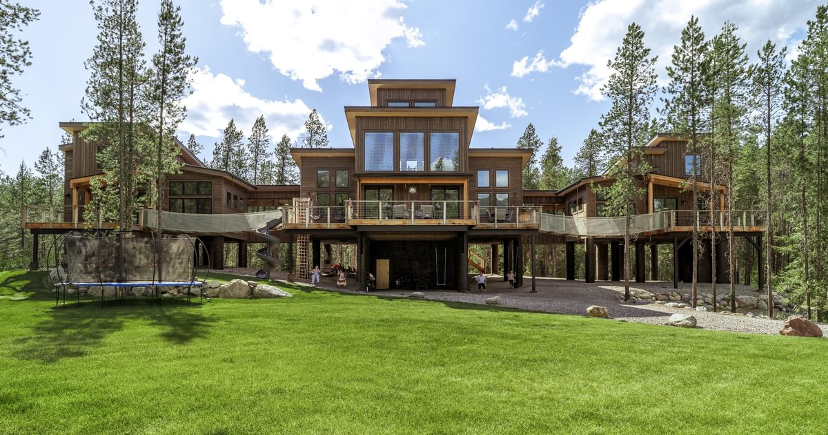 Timberlyne | The Eagle's Nest