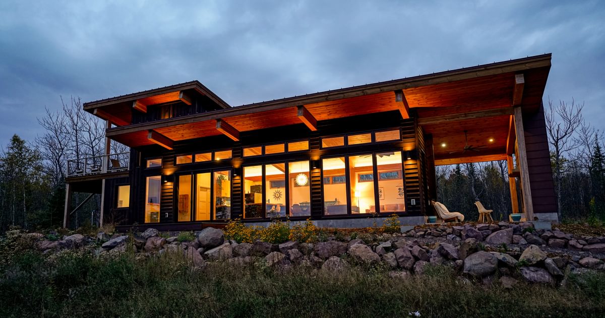 Timberlyne | Land & Sky